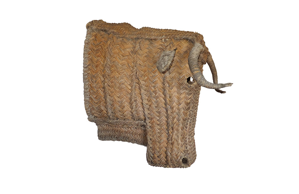 ORIGINAL SPANISH STRAW BULLS HEAD-AD & PS ANTIQUES – AD & PS Antiques