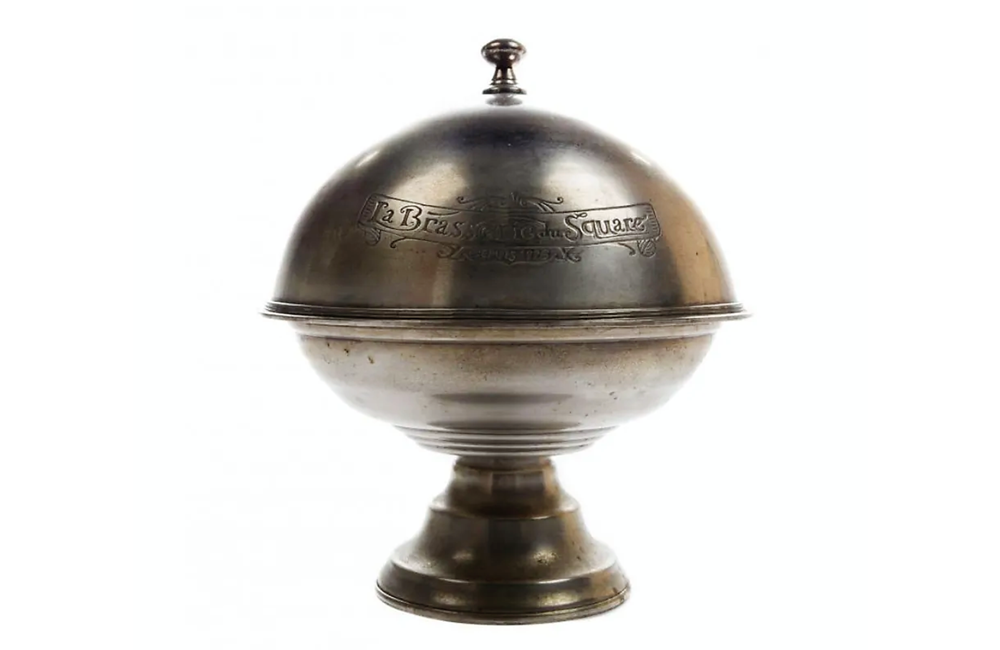 'BRASSERIE DU SQUARE' BAR COUNTER DISH-AD & PS ANTIQUES – AD & PS Antiques